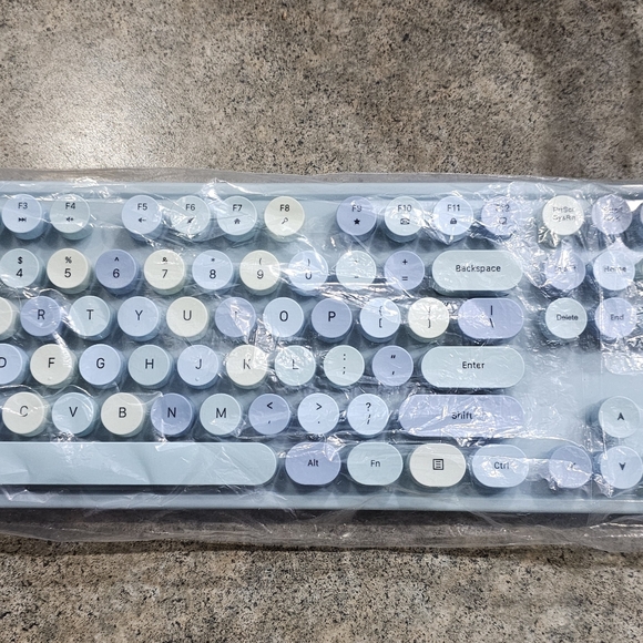 Source Unknown | Computers, Laptops & Parts | Wireless Keyboard And ...